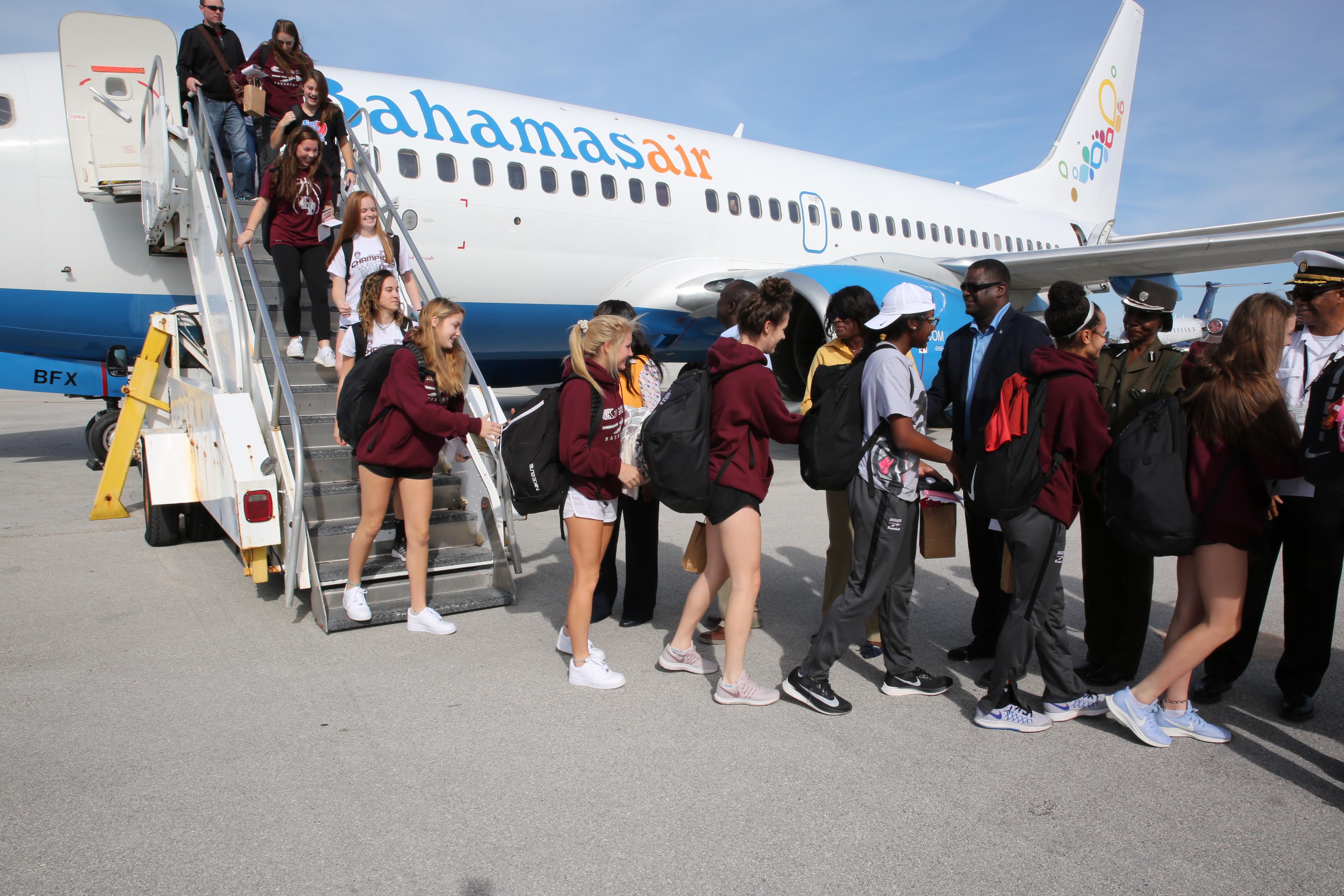 Grand Bahama Welcomes First Official International Flight Since ...